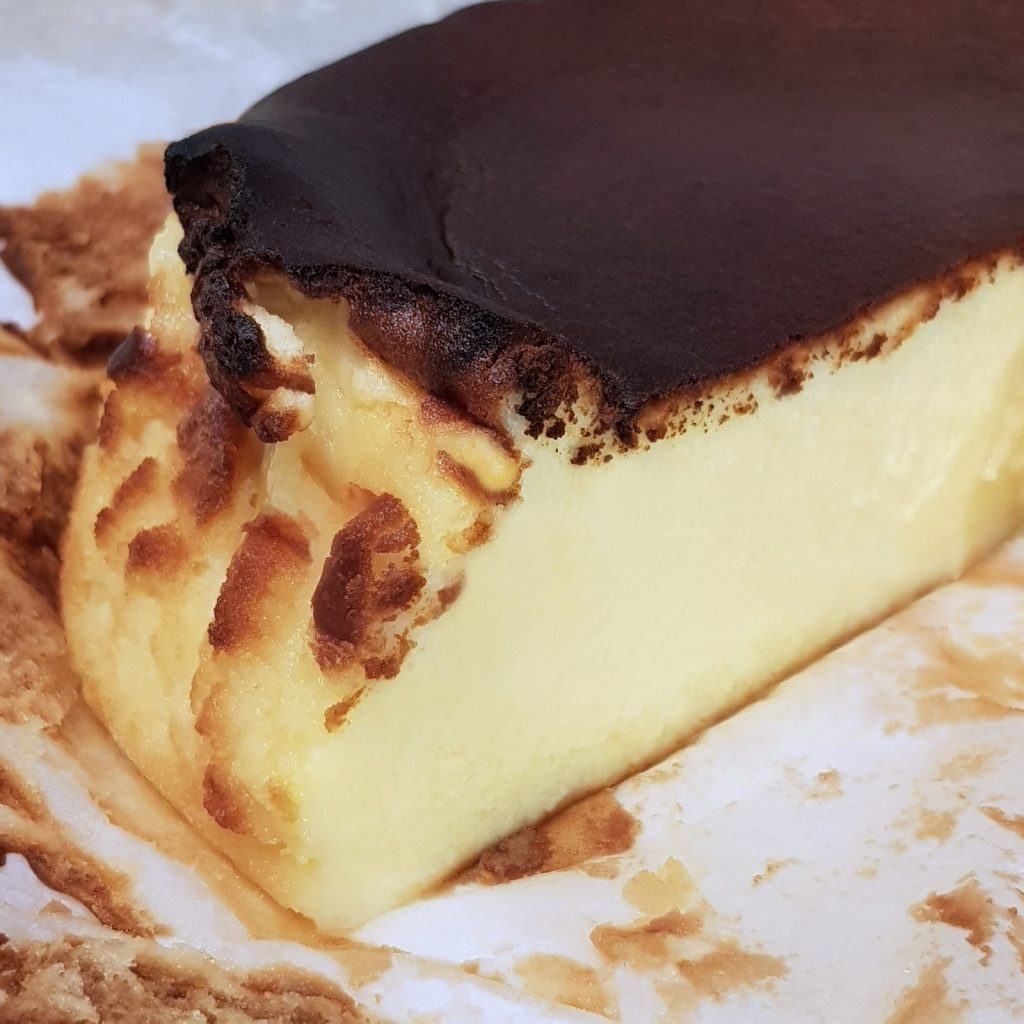 Original Basque Burnt Cheese Cake - P.Osh